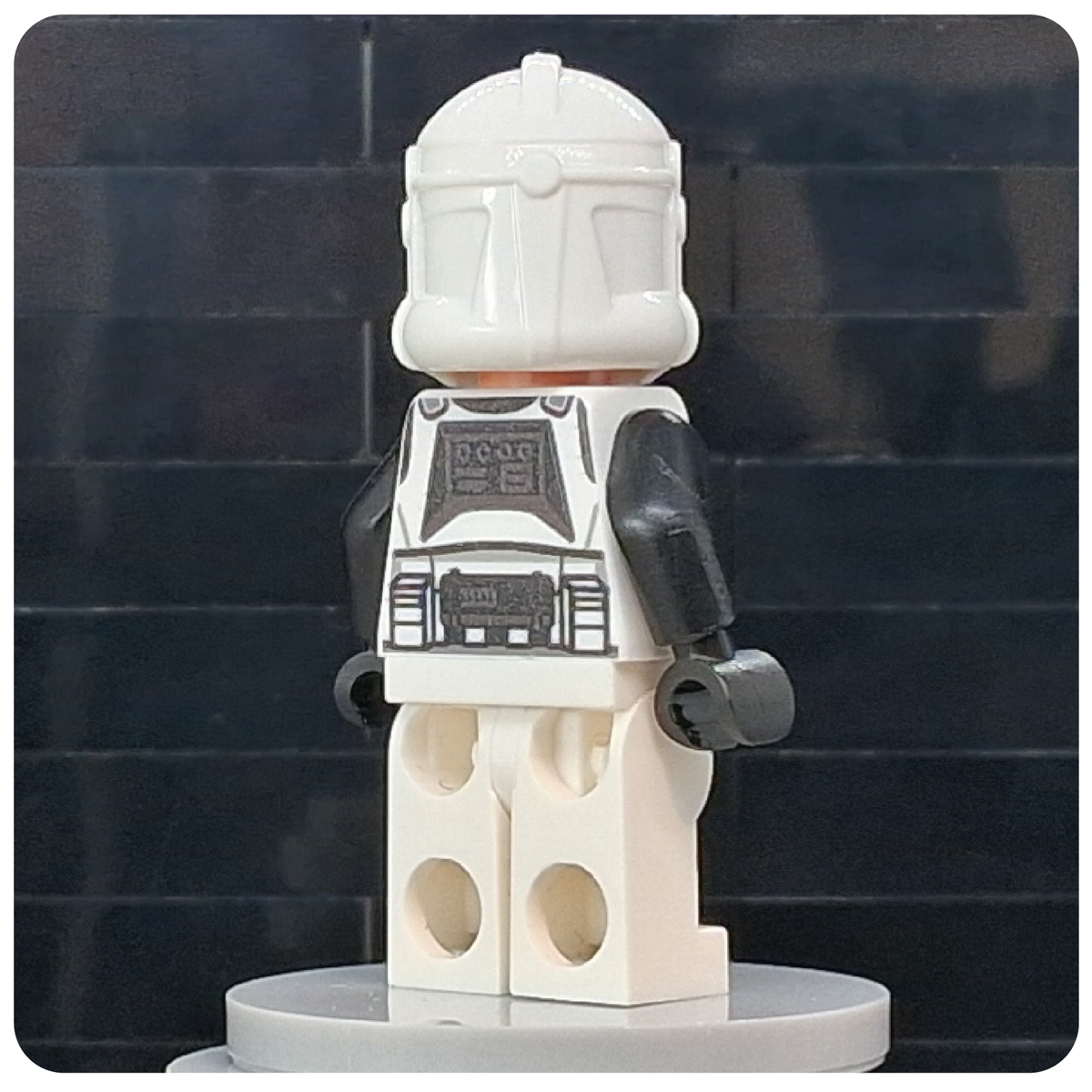 SW Customs Collectible Figure - Imperial Clone Trooper – Hall of Bricks