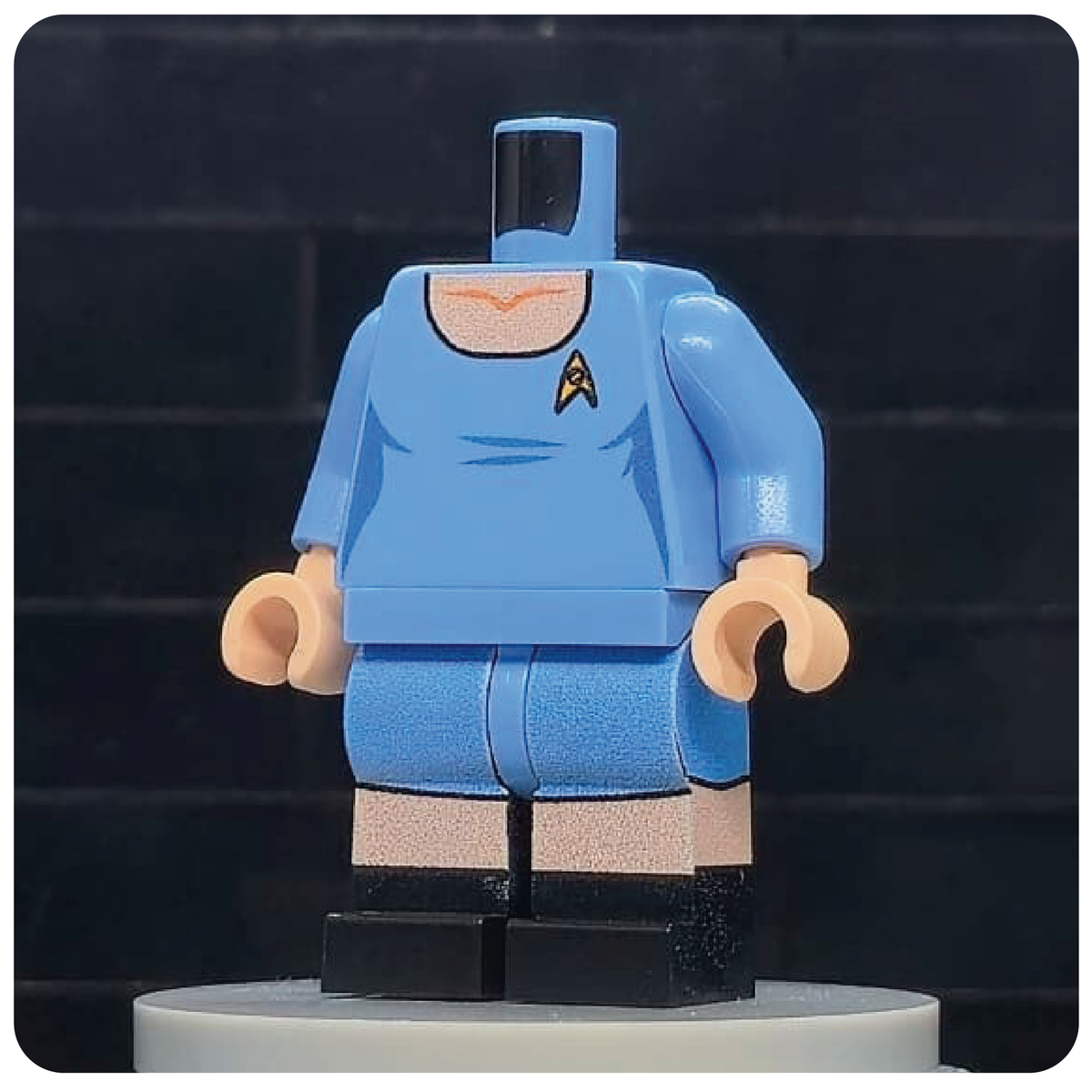 Cosmic Fleet Classic Body - Female Science – Hall of Bricks